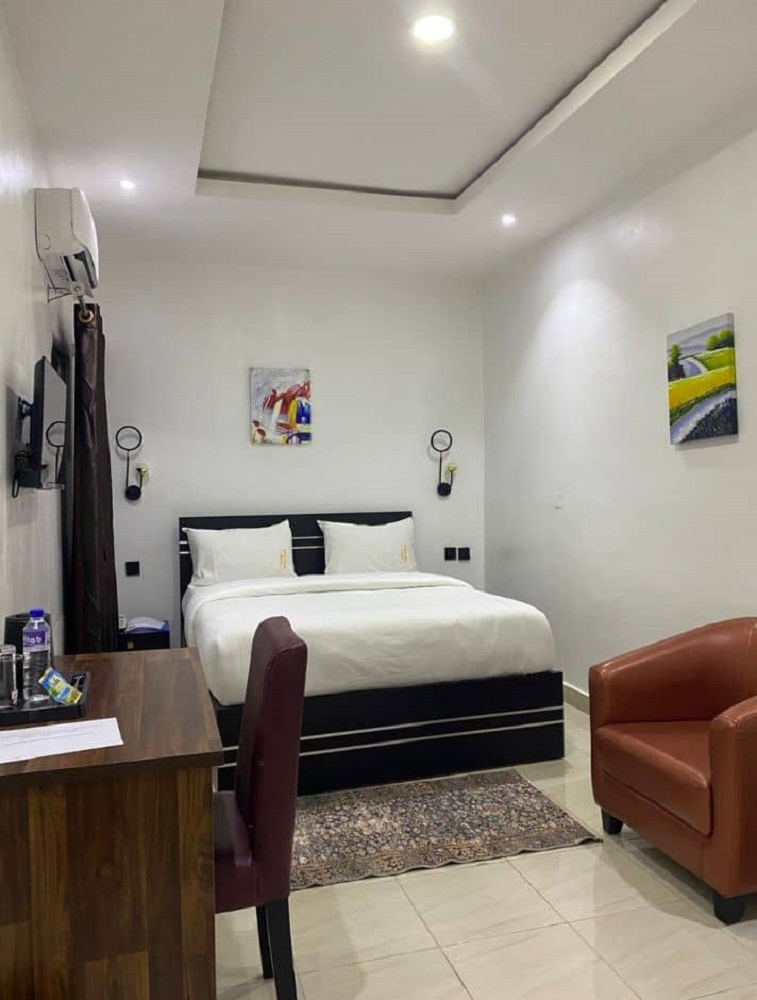 Pinek Hotel | Hotel in Rukpokwu | Hotels.ng