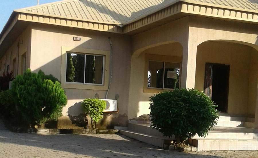 AKATIKI GUEST HOUSE | Hotel in Keffi | Hotels.ng