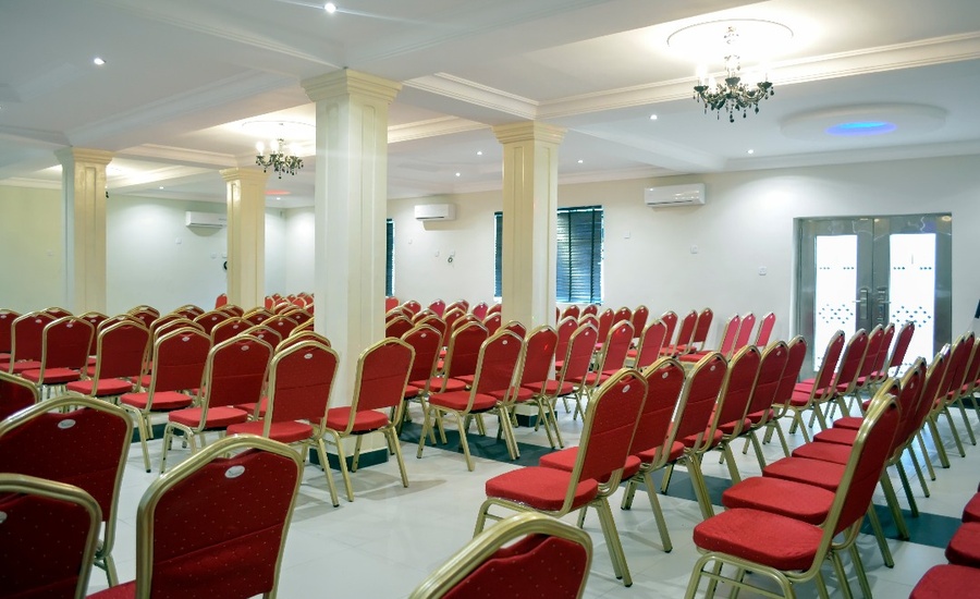 DCM Hotel And Suites | Hotel in Egbeda | Hotels.ng