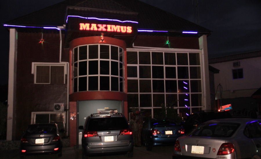 Maximus Lounge & Bar | Hotel in Ikeja | Hotels.ng