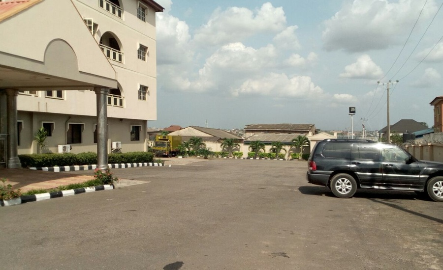 Bezer Hall And Hotel | Hotel in Ota | Hotels.ng
