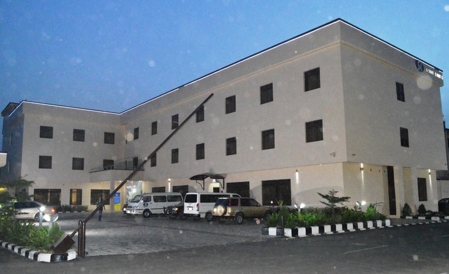 De Santos Hotel, Lagos | Hotel in Akowonjo | Hotels.ng