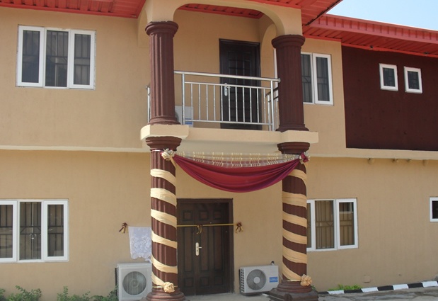 Kings Event Centre And Suites | Hotel in Ilesa | Hotels.ng