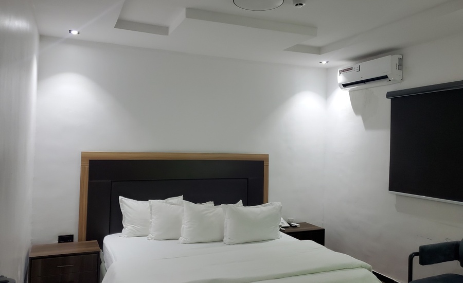 Hotel Thirty Five (The Grand Pearl) | Hotel in Victoria Island | Hotels.ng