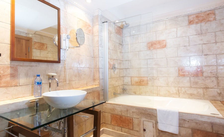 Victoria Crown Plaza Hotel | Hotel in Victoria Island | Hotels.ng