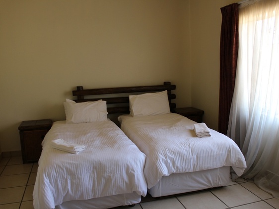 Fun Valley Pleasure Resort | Hotel in Homestead Apple Orchards | Timbu ...